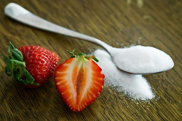 Free Sugars vs Natural Sugars: What’s the Difference? | Keediet